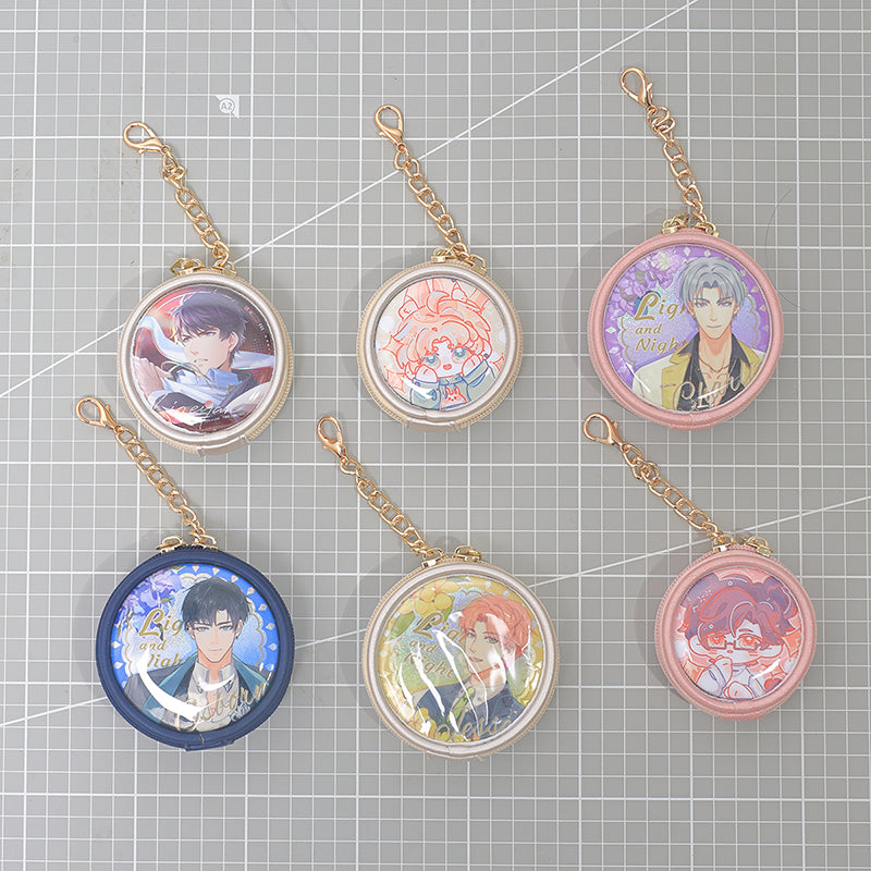 Small Round Can Badge Protective Pouch – Ita Bag Shop